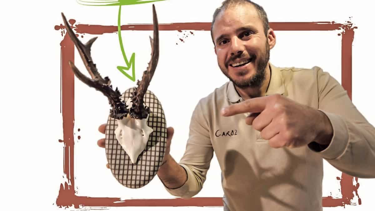 Cómo crear una tabla de corzo forrada de tela