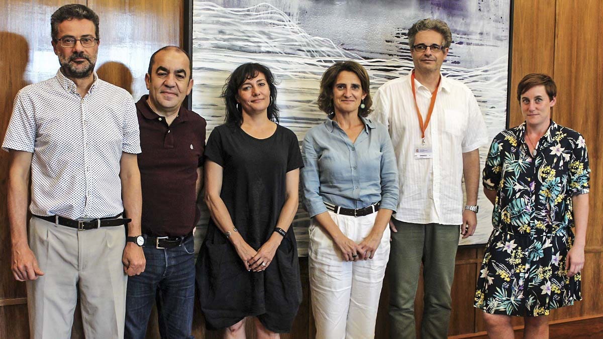 Teresa Ribera y los líderes ecologistas se sacan la licencia de caza en ...