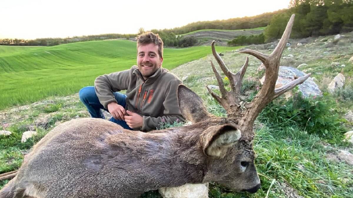 Cinco corzos con cuernas de infarto cazados en el inicio de esta temporada