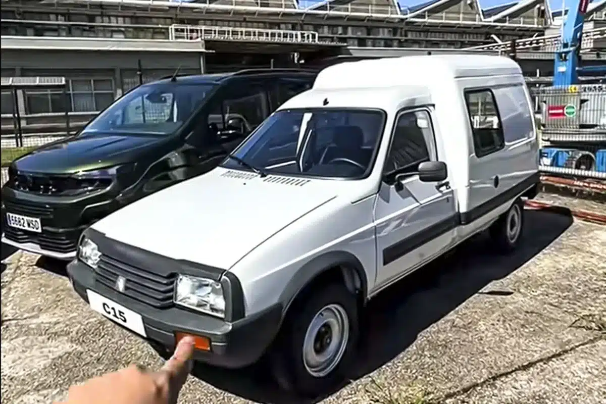 Descubren en Vigo una Citroën C15 con 67 kilómetros y los plásticos de ...